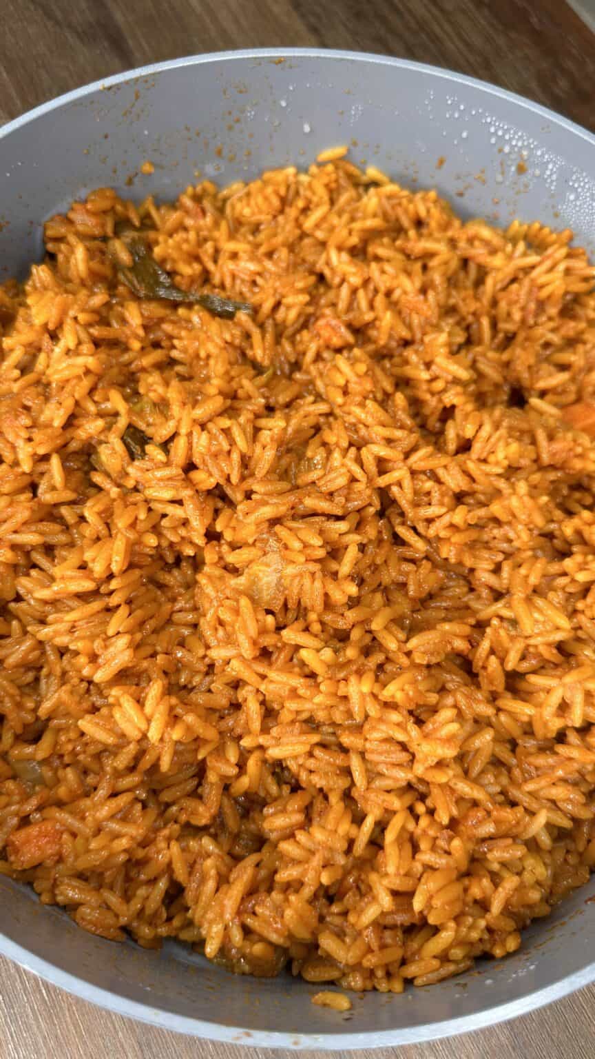One Pot Spanish Rice 💃🏻 - Melissa Jo Real Recipes